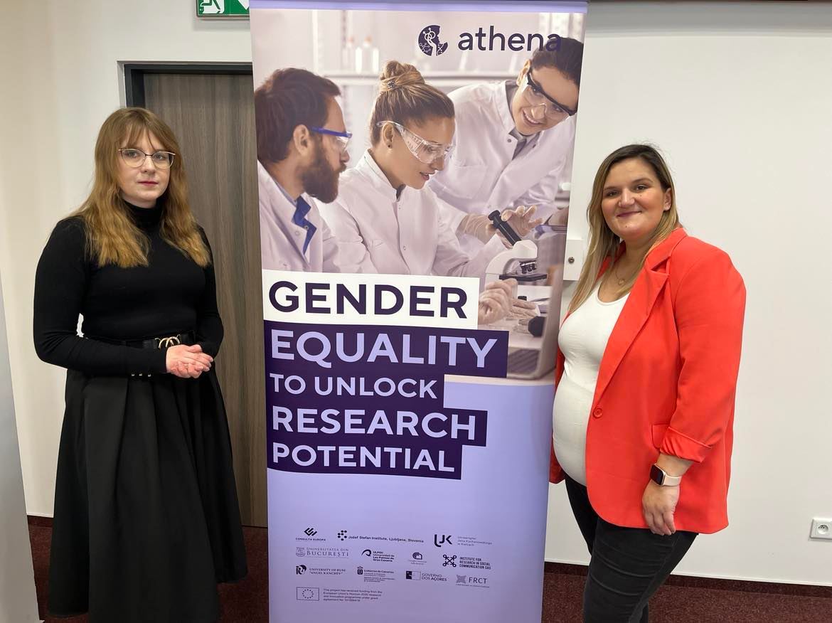 Gamers, heroines and heroes - Representations of women and men in games ...